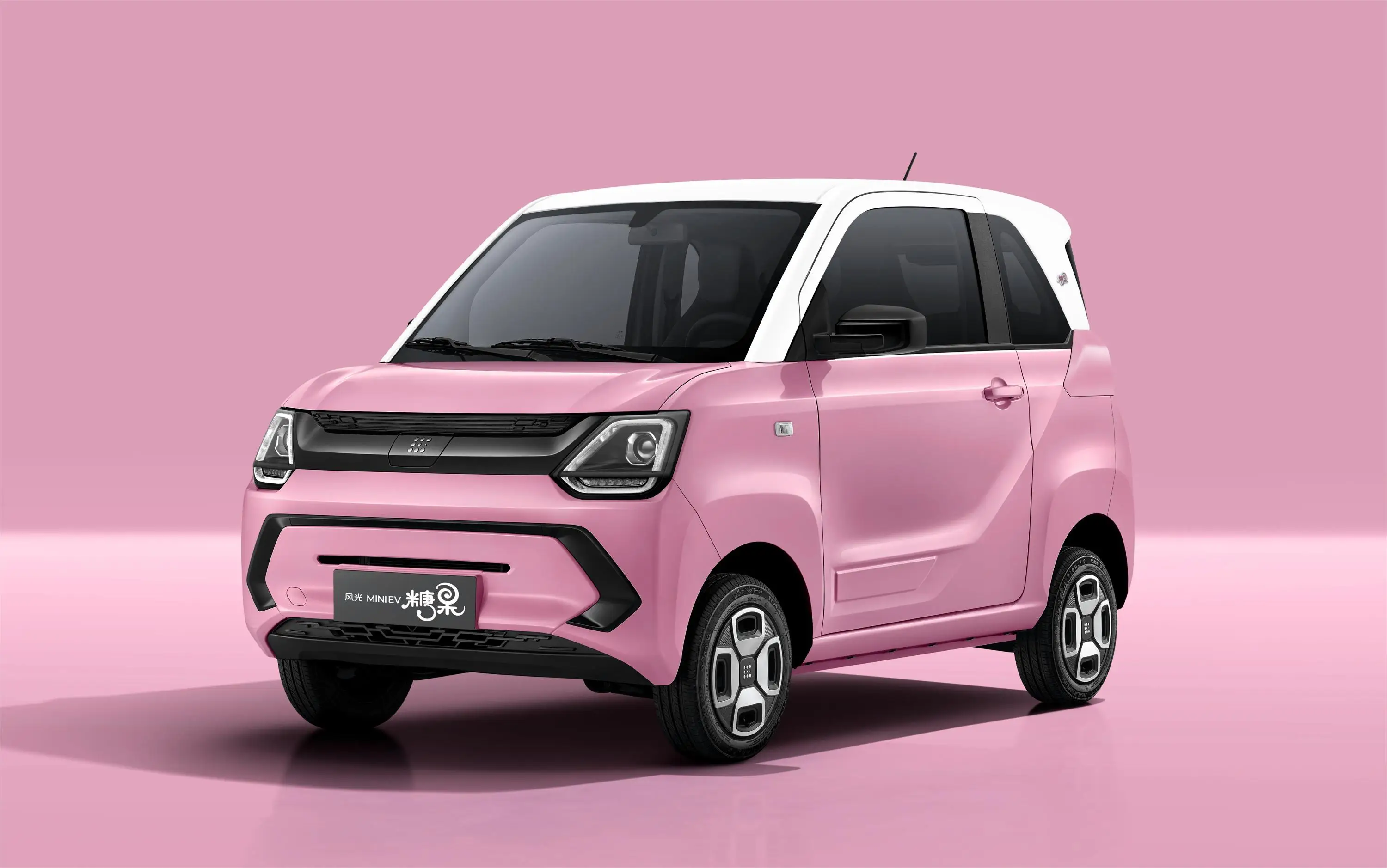 2022 Dongfeng Mini Ev 220km Range Mini Coche Eléctrico 100 Km/h Batería De Litio 3 Puertas 4 ...