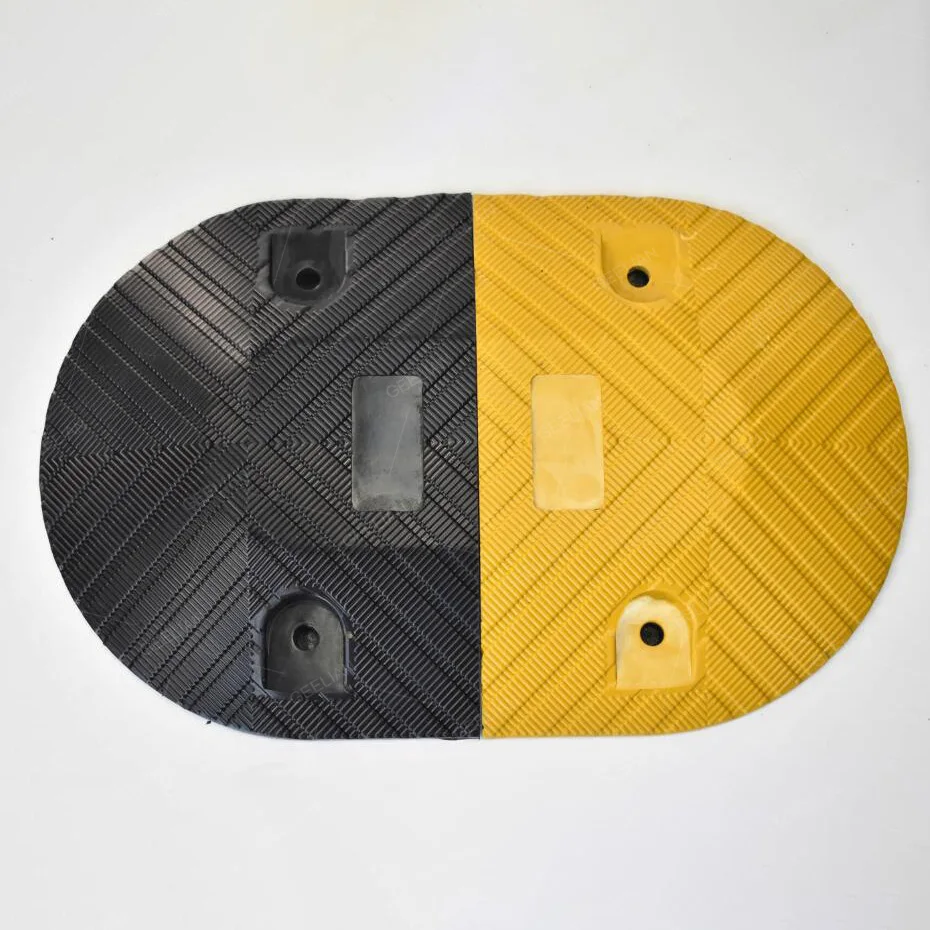New 2023 Popular Driveway Ramp Mini Durable Black Rubber Base Speed