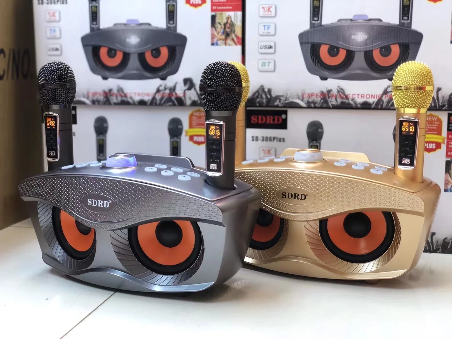 20W Bass Sound Family KTV 2-in-1 Portable Karaoke Microphone