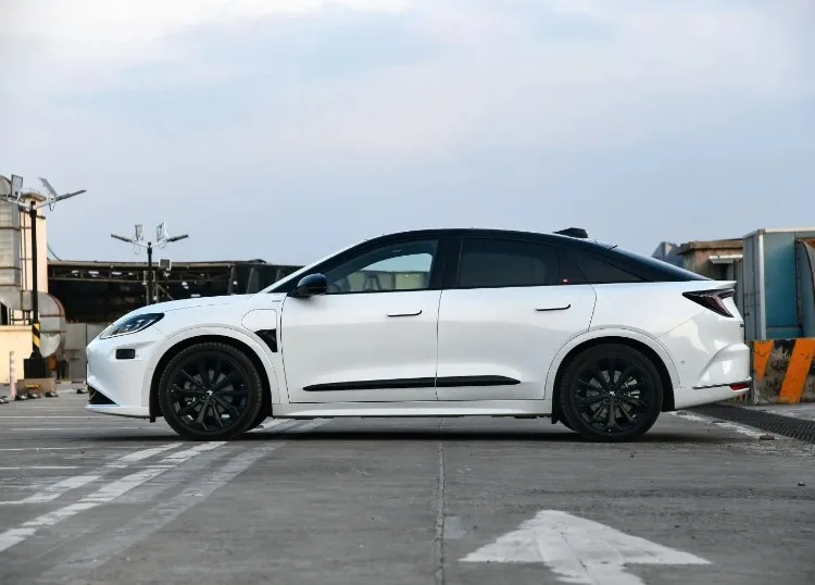 2022 Arcfox Alpha S Large Space Sedan Electric Car Long Range 708km Electric Car Adult Vehicle ...