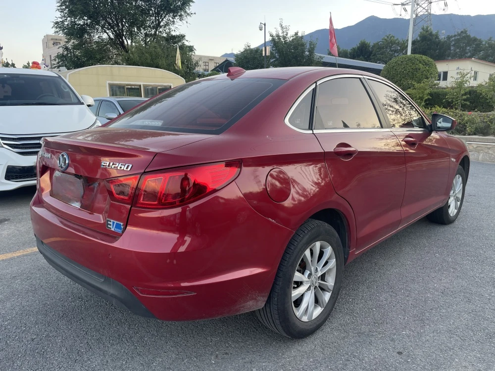 Second-hand Cars 10000 Km 2016 Baic New Energy Eu Eu260 Enjoy Version Electric Car - Buy Baic ...