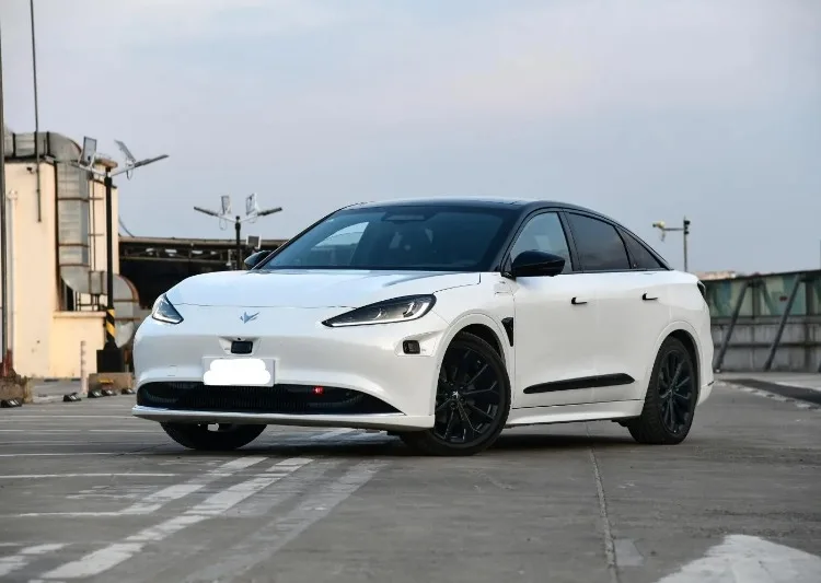 2022 Arcfox Alpha S Large Space Sedan Electric Car Long Range 708km Electric Car Adult Vehicle ...