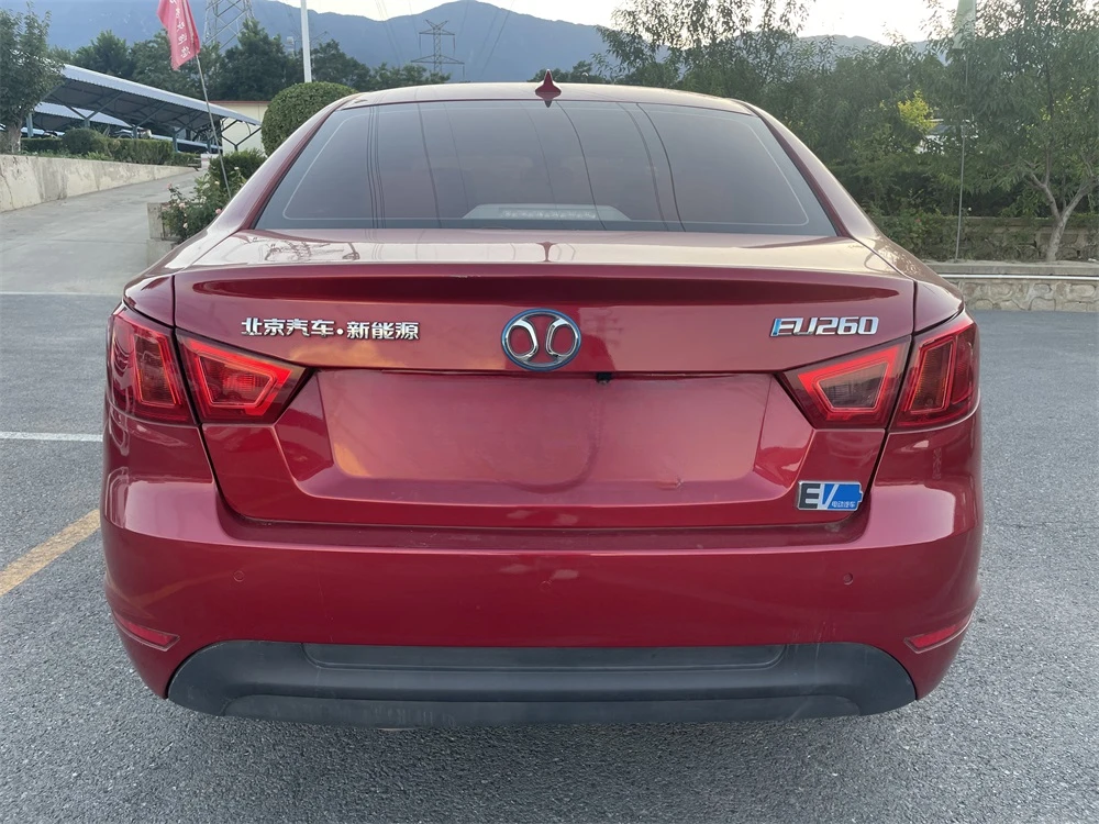 Second-hand Cars 10000 Km 2016 Baic New Energy Eu Eu260 Enjoy Version Electric Car - Buy Baic ...