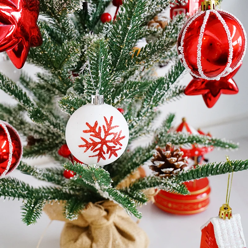 13 Best Christmas Ornament Sets 2022 HGTV Christmas Ball Ornaments 13-best-christmas-ornament-sets-2022-hgtv-christmas-ball-ornaments