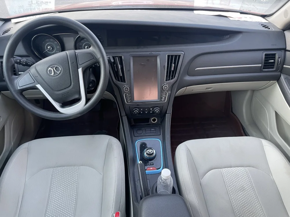 Second-hand Cars 10000 Km 2016 Baic New Energy Eu Eu260 Enjoy Version Electric Car - Buy Baic ...