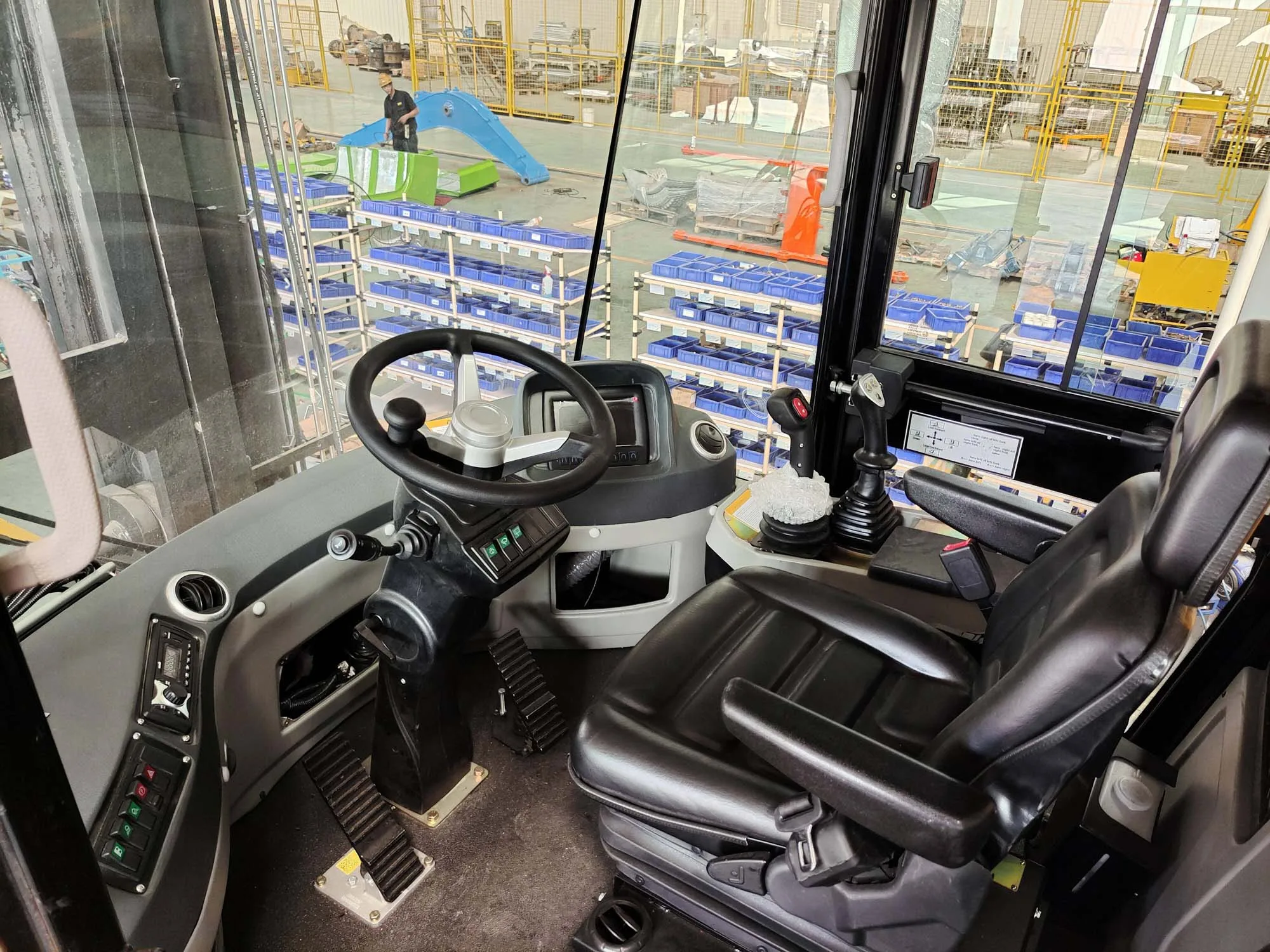 Socma Container Handling Equipment 30t Forklift 30t Diesel Forklift 30 Ton Heavy Duty Forklift ...