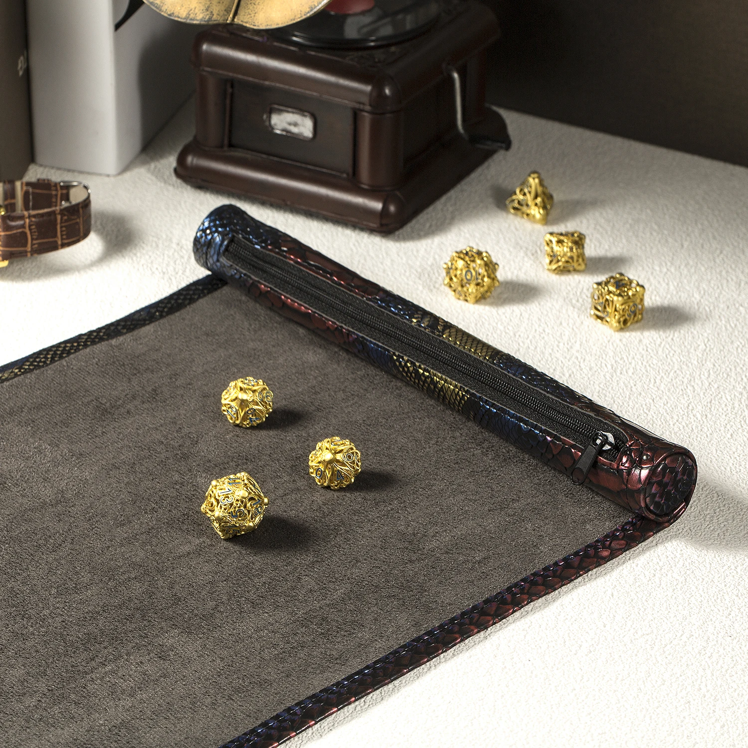 Custom DND Dice Tray - Dragon Scale PU Leather & Velvet