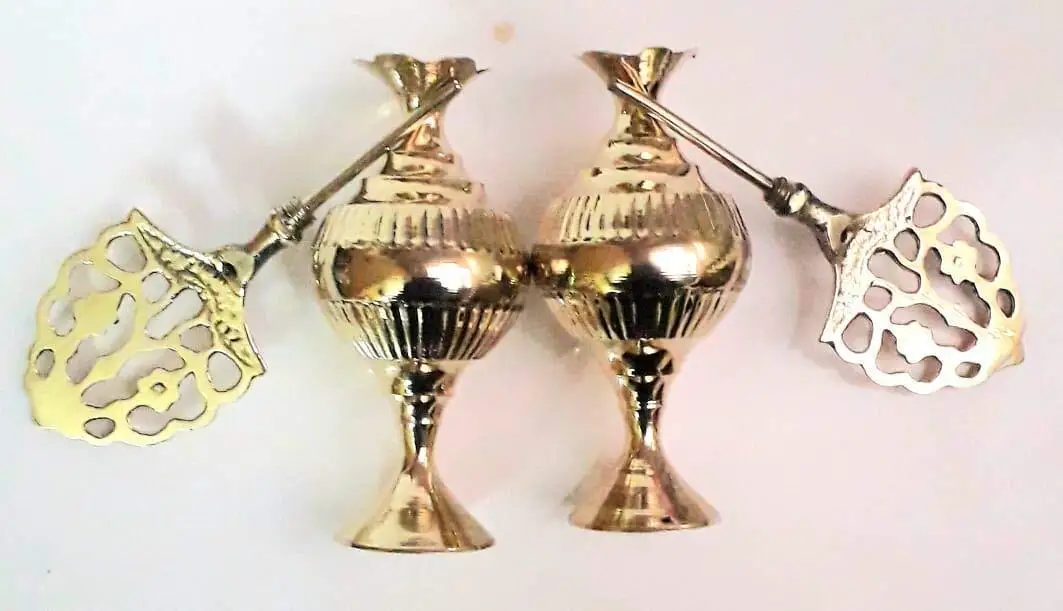 Alibaba.com: Brass Surme Dani for Surma Kajal Storing, Crafted Eyeliner ...