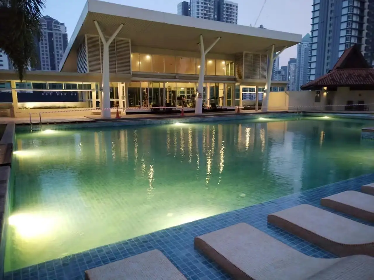 Ip68 Led Swimming Pool Light Epoxy Resin Filled Slim Pool Light Rgb ...