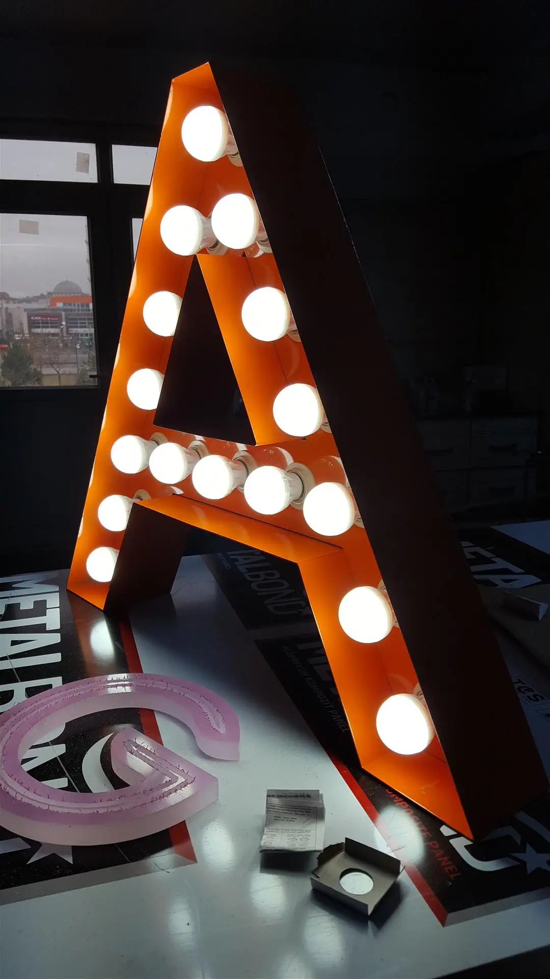 Shopping Mall Wayfinding Free Standing Advertising Light Box Back ...