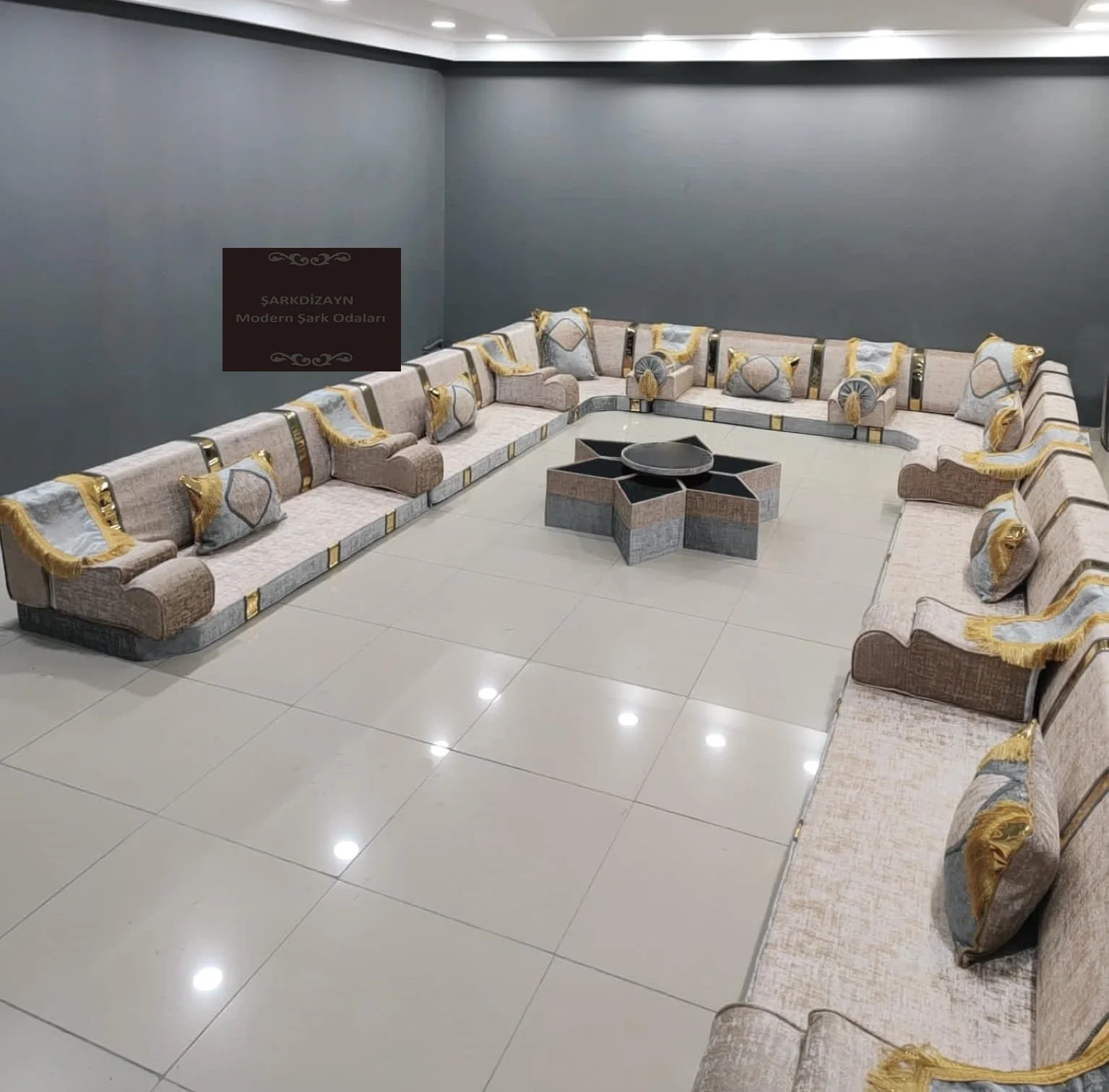 Arabic Majlis Moroccan Majlis Design | Sitting Height 40cm | Sofa ...