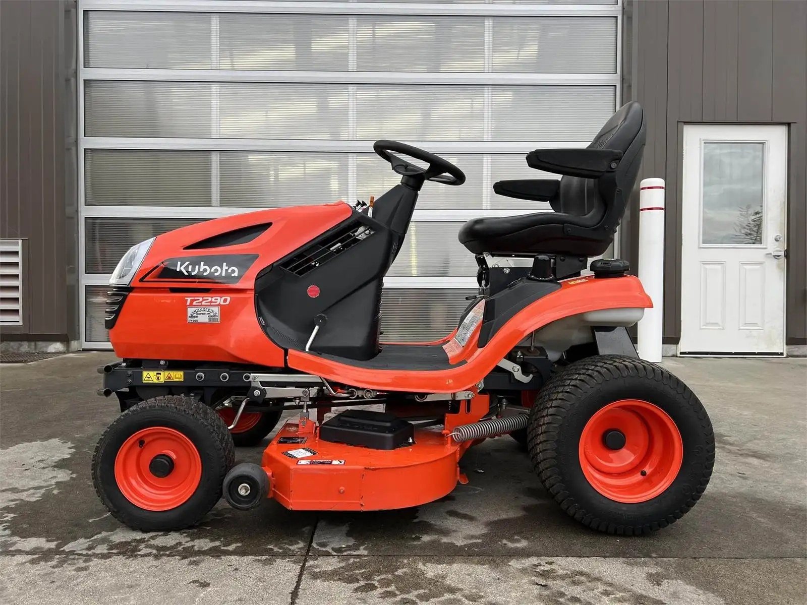 Wholeleae Riding Lawn Mower/ New Kubota G261hd Ride-on Kobota Mower ...