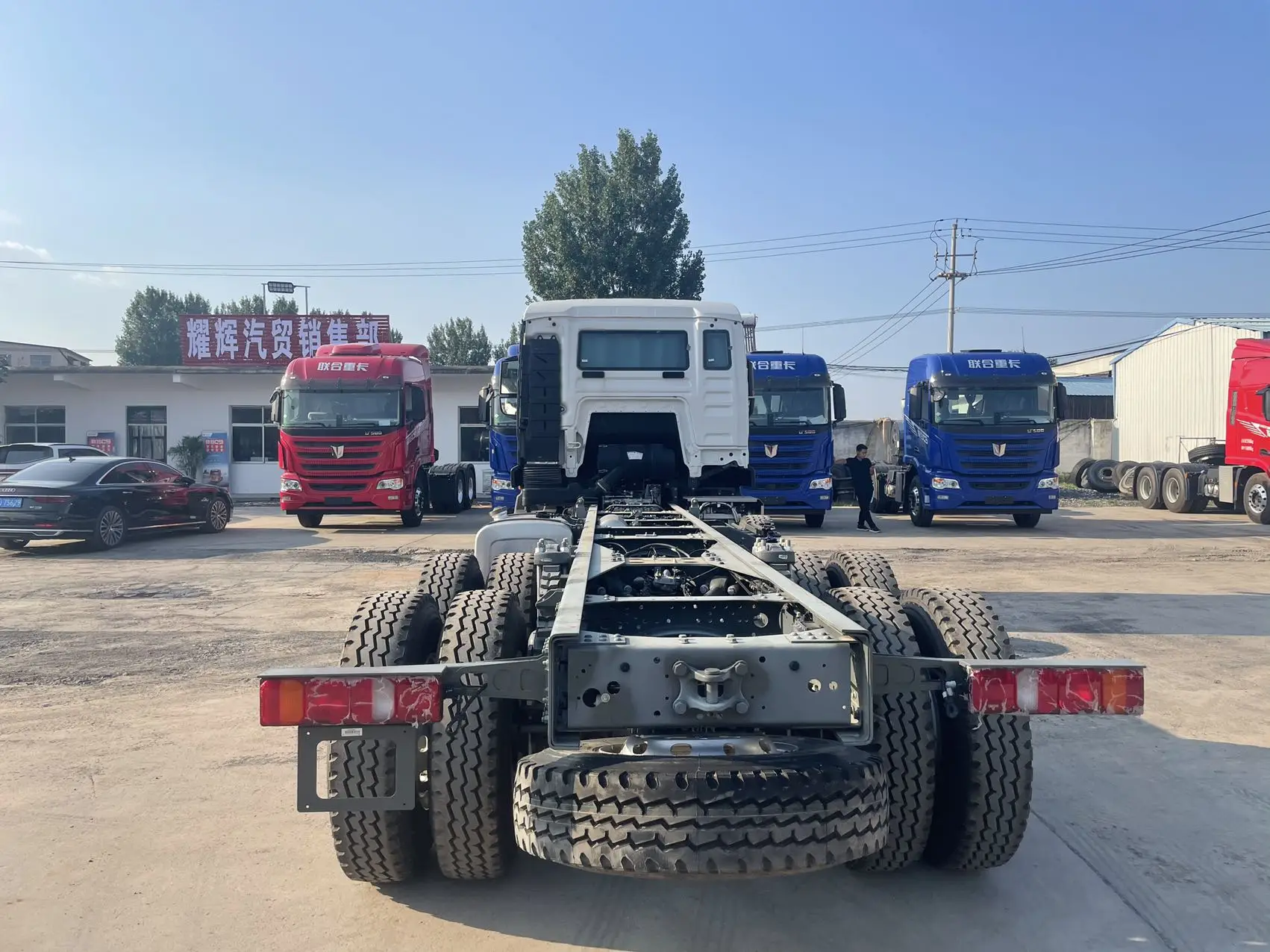 Siontruk Cabin Chassis Truck Cargo Truck 10 Ton Fast Automatic Air ...
