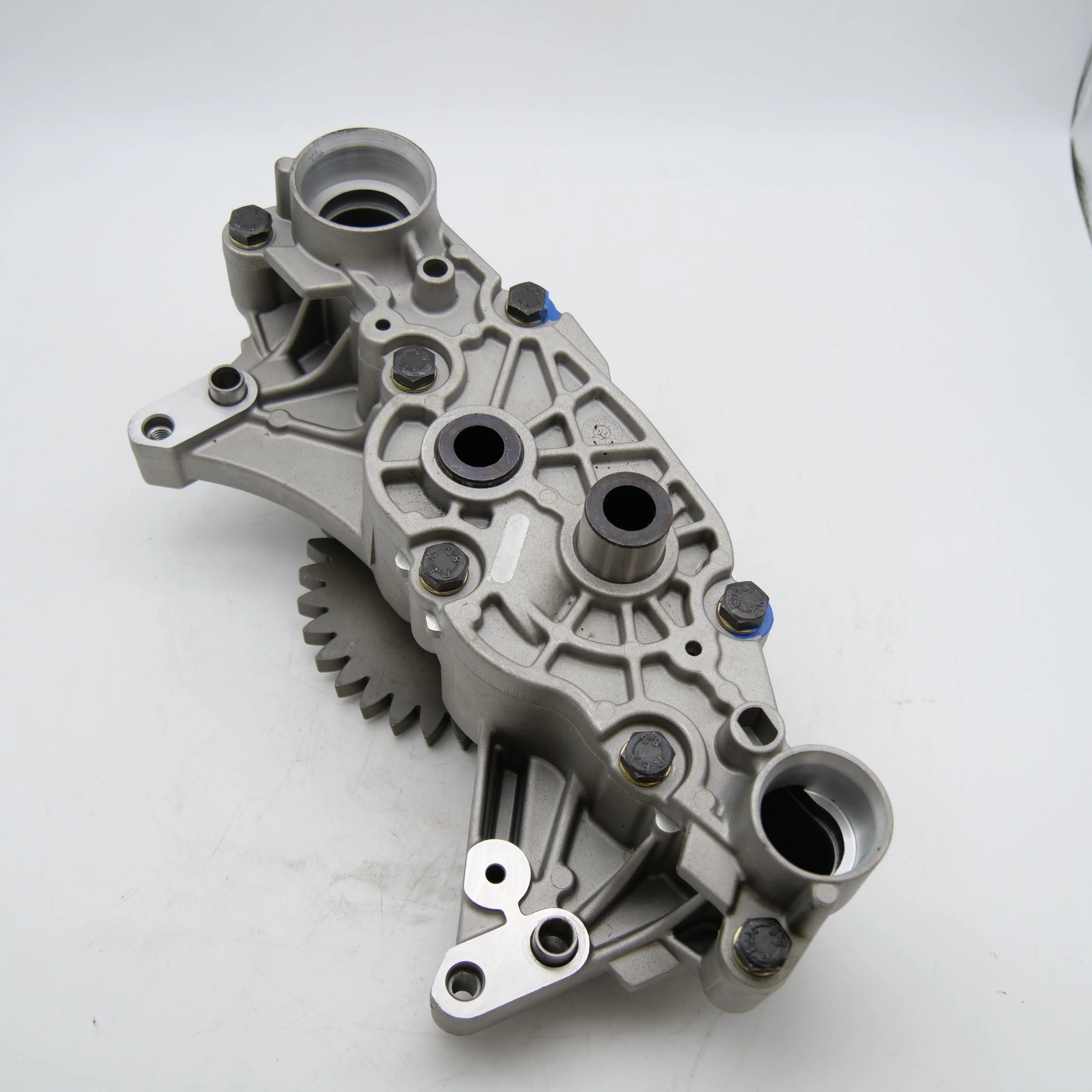 Oem D9b D11a D11b D11c D11k D13 Engine Parts Oil Pump 21560173 For ...