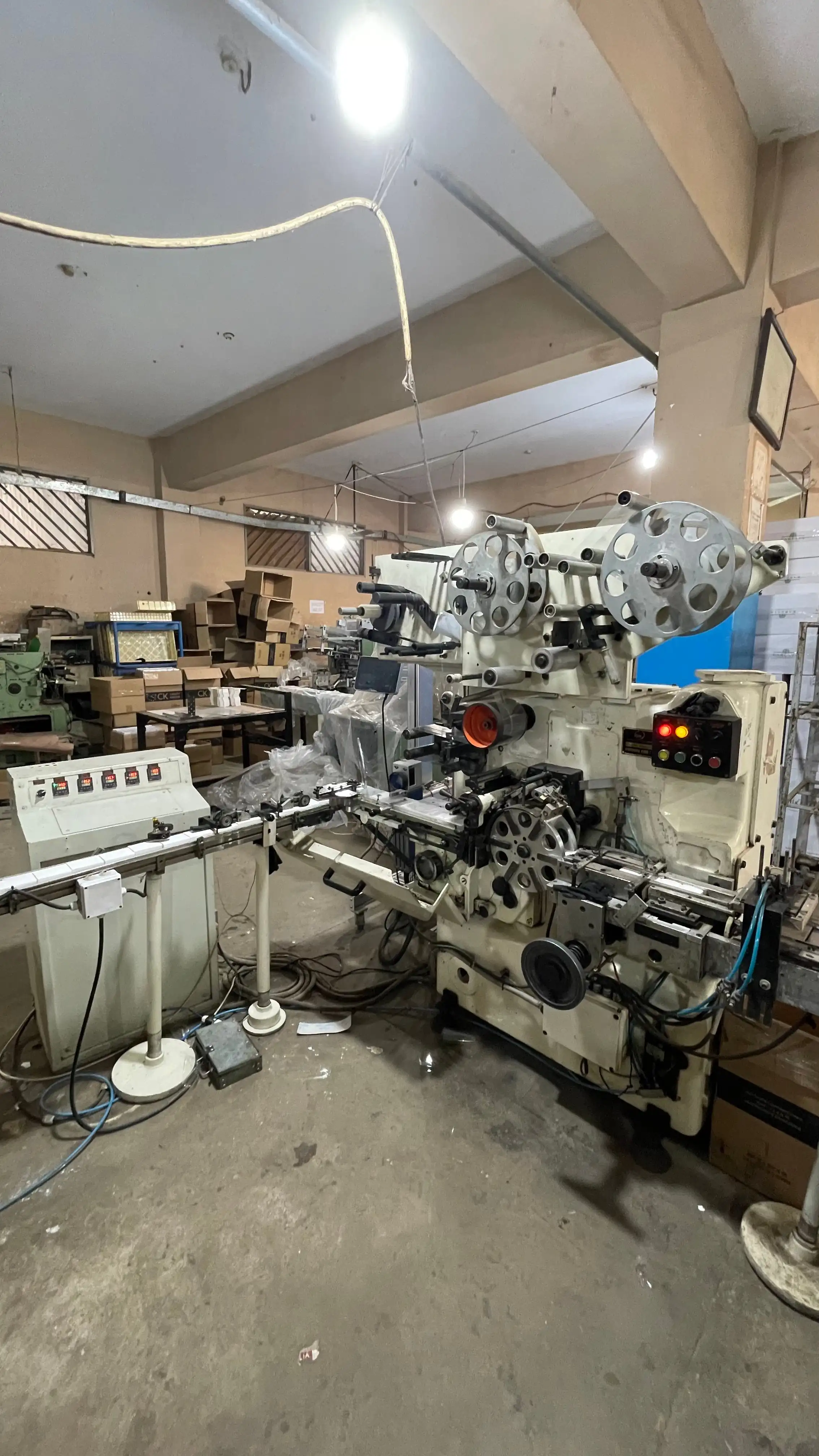 GD 4350 Electric Automatic Hard/soft Pack Wrapping Machine