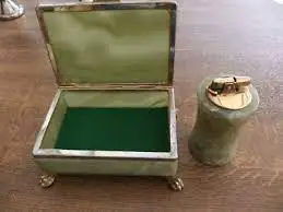 Rectangular White Marble Cigar Box - Elegant Gift Option