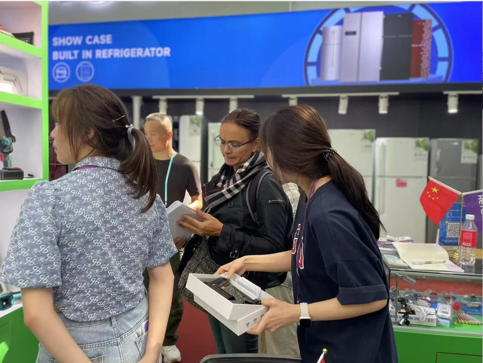 M6 * 1.0 * 2.5D High Quality Stainless Steel Helicoid Thread Metal ...