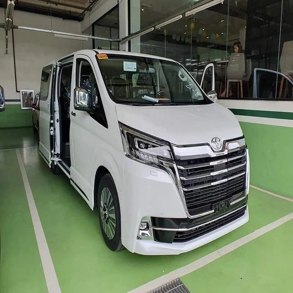 사용된 Lhd / Rhd Toyotar Hiace-30 Seater 버스 연안 무역선 버스 2020 Toyotan Hiaced ...