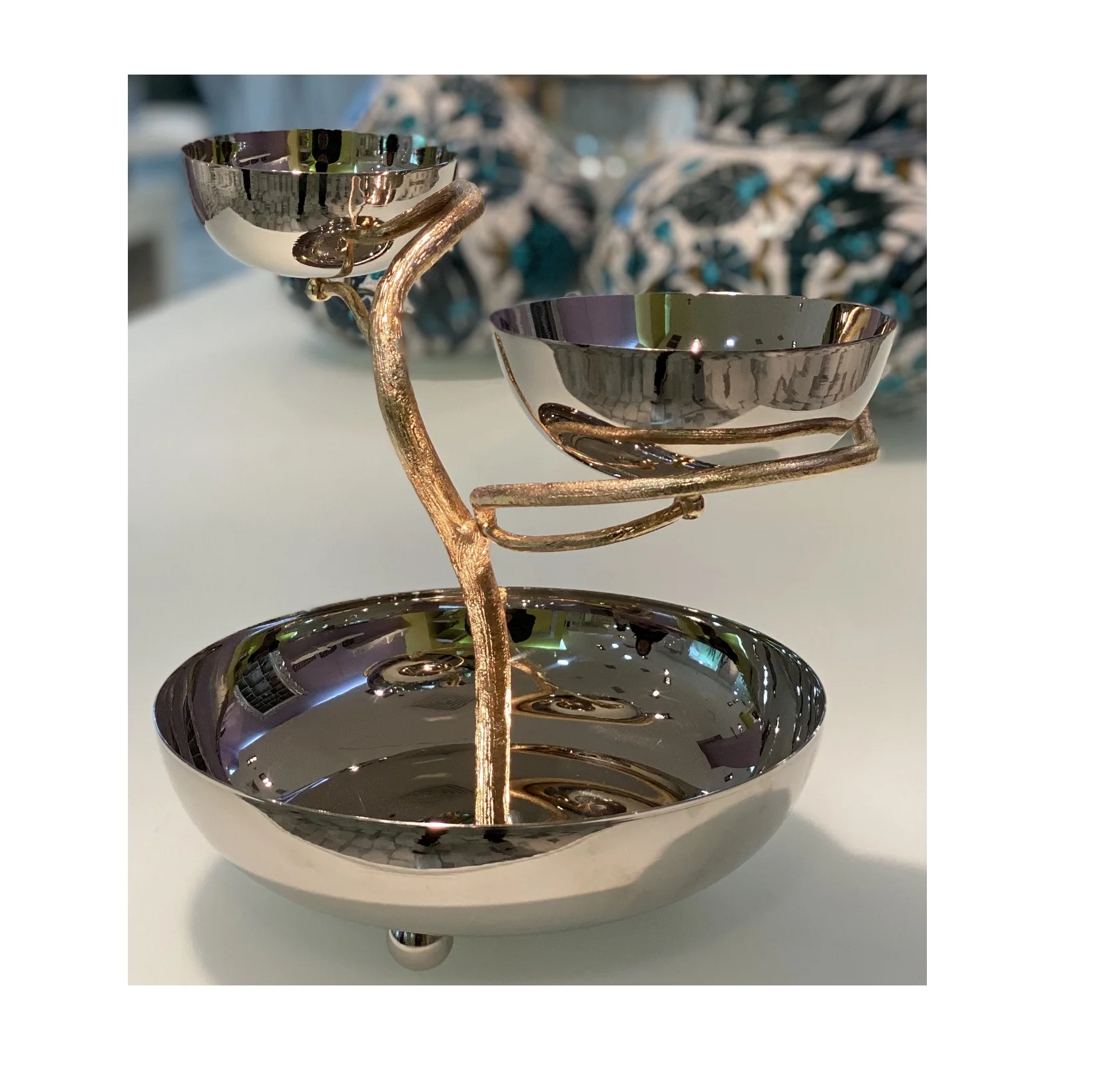 Handmade Decorative Aluminum Deer Bowl - Perfect for Home