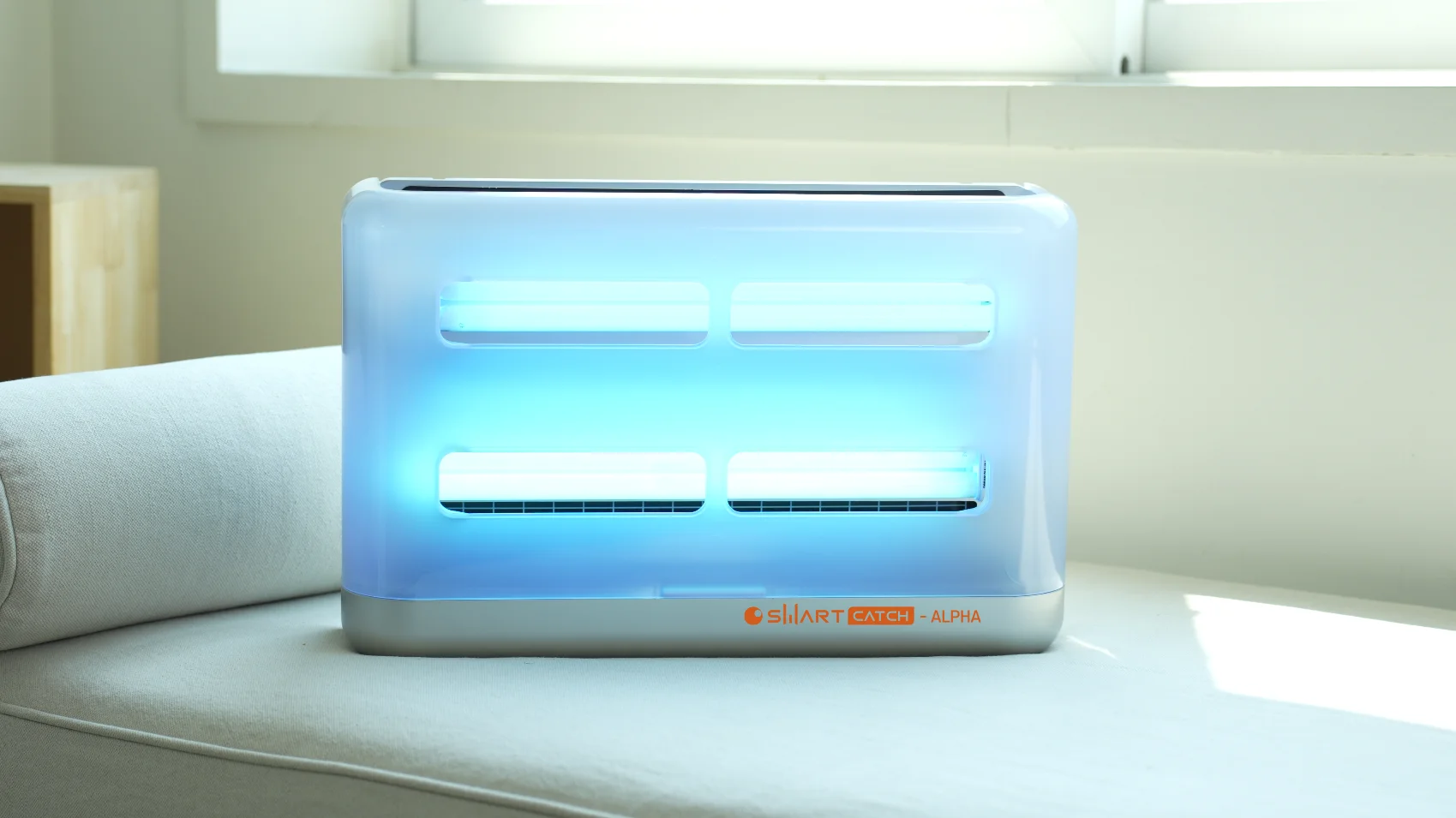 Korean [smart Catch Alpha] Indoor Pest Control Devices With Led Lamp ...