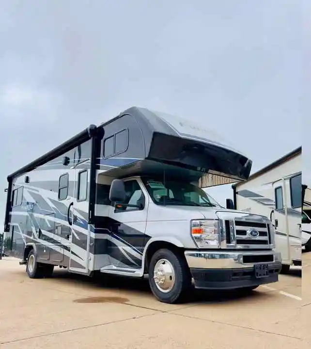 Top Quality Standard Motorhome RV Camper Caravan Traveler