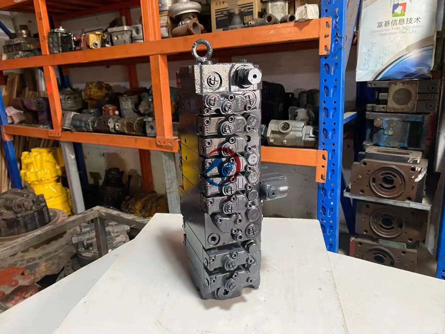 ONEPOWER Excavator PC40 PC40MR PC40MR-2 Main Control Valve 723-18-16100 ...