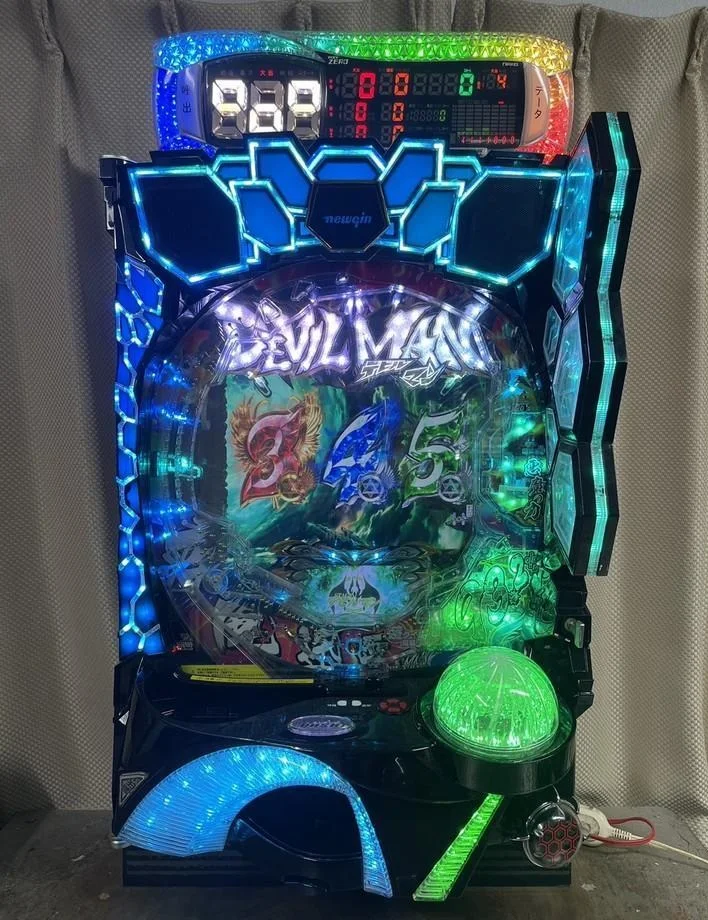 P Devilman Anime Japan Pachinko Pinball Machine Game Used - Buy Japan ...