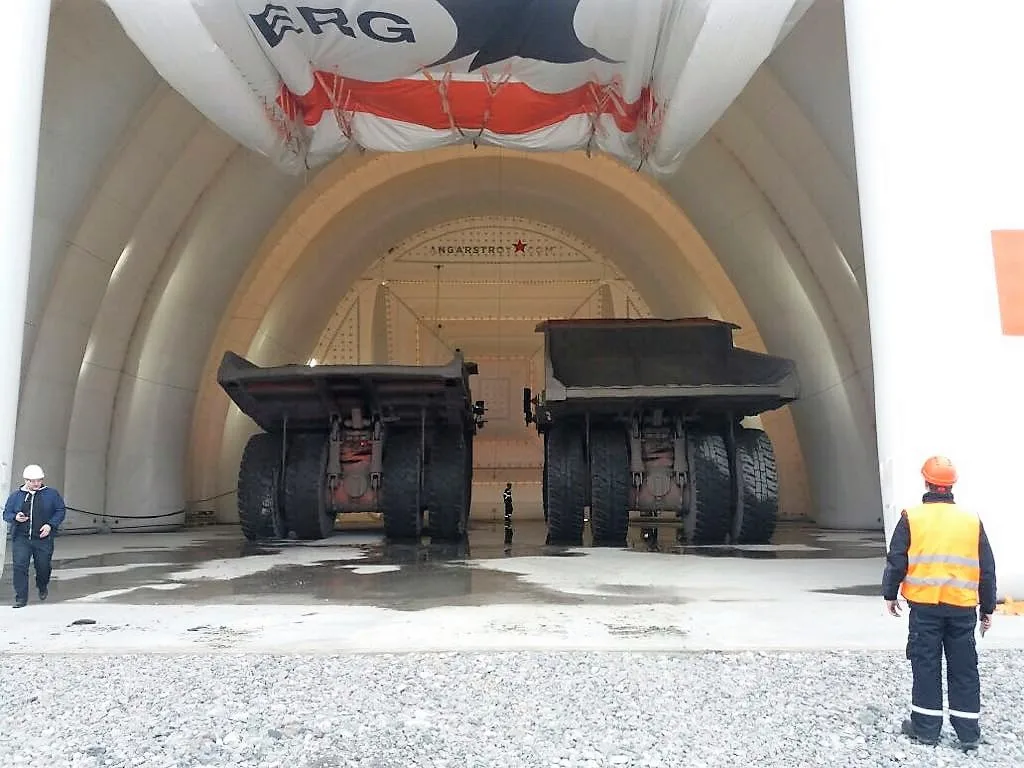 30x30x20m Internal Dimensions Mobile Workshop Hangar For Hitachi 250 ...