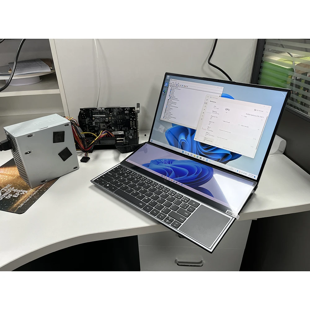 Dual Screen Laptop EGPU Dock - Enhance Graphics Performance