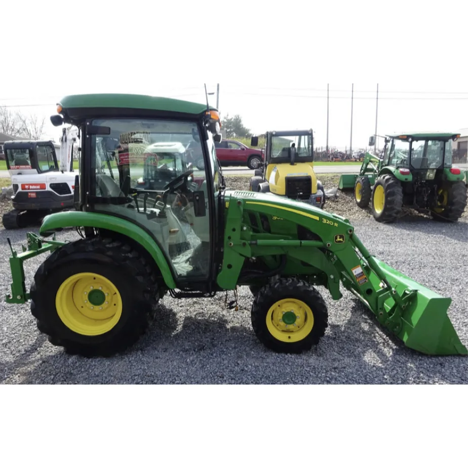 John Deere 3039R - 4WD Compact Utility Farm Tractor