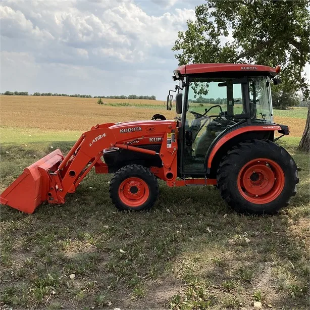 Kubota L3240 Tractor La724 Front Loader Perkins 100hp 70hp 10hp 60hp ...