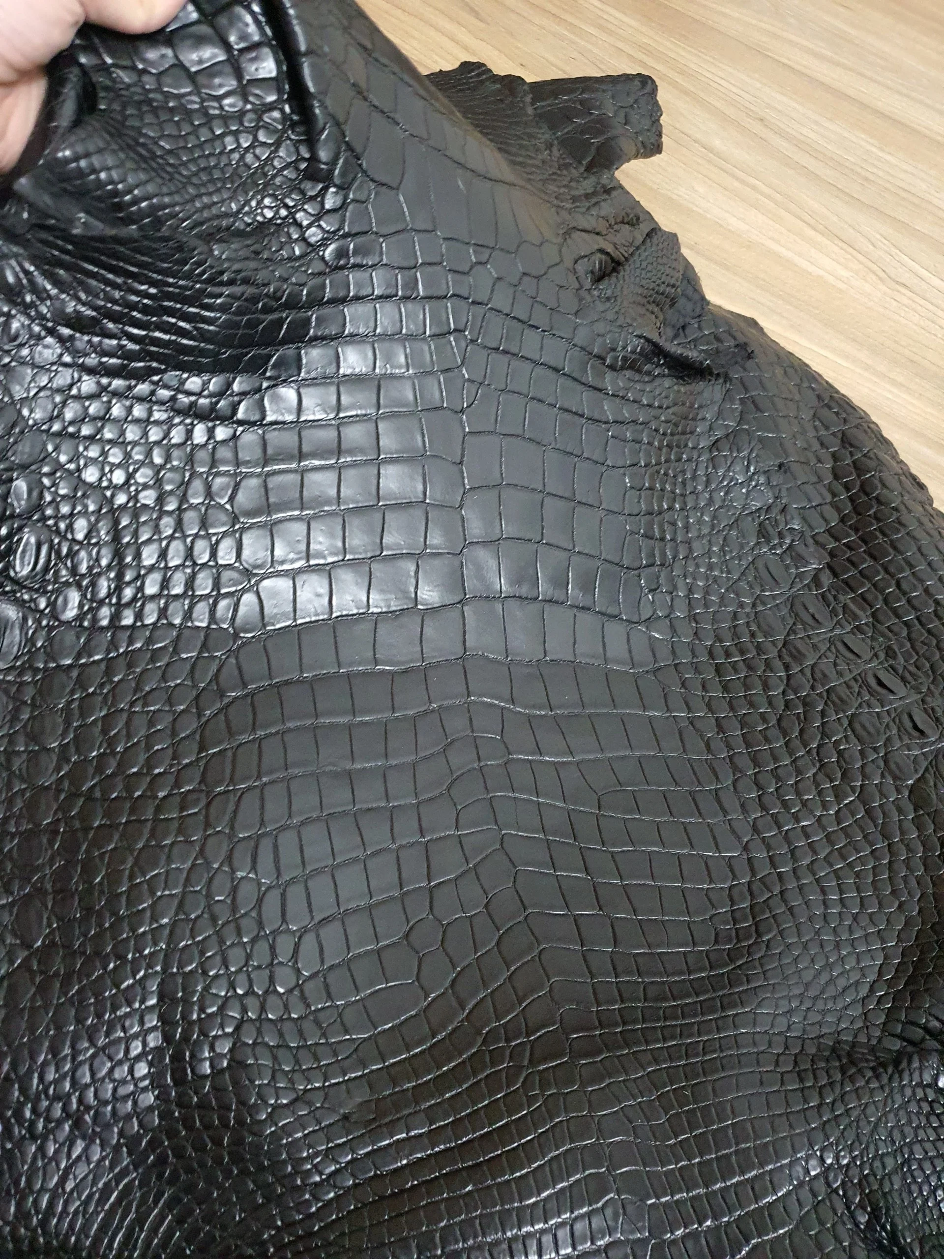 Exotic Skin Leather Wholesale Real Crocodile Leather Tanned Finished ...