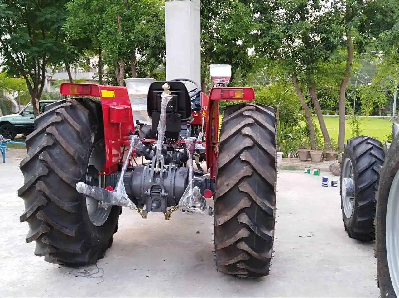 Massey Ferguson 385/agricultural Farm Tractors And Farm Equiptments Low ...