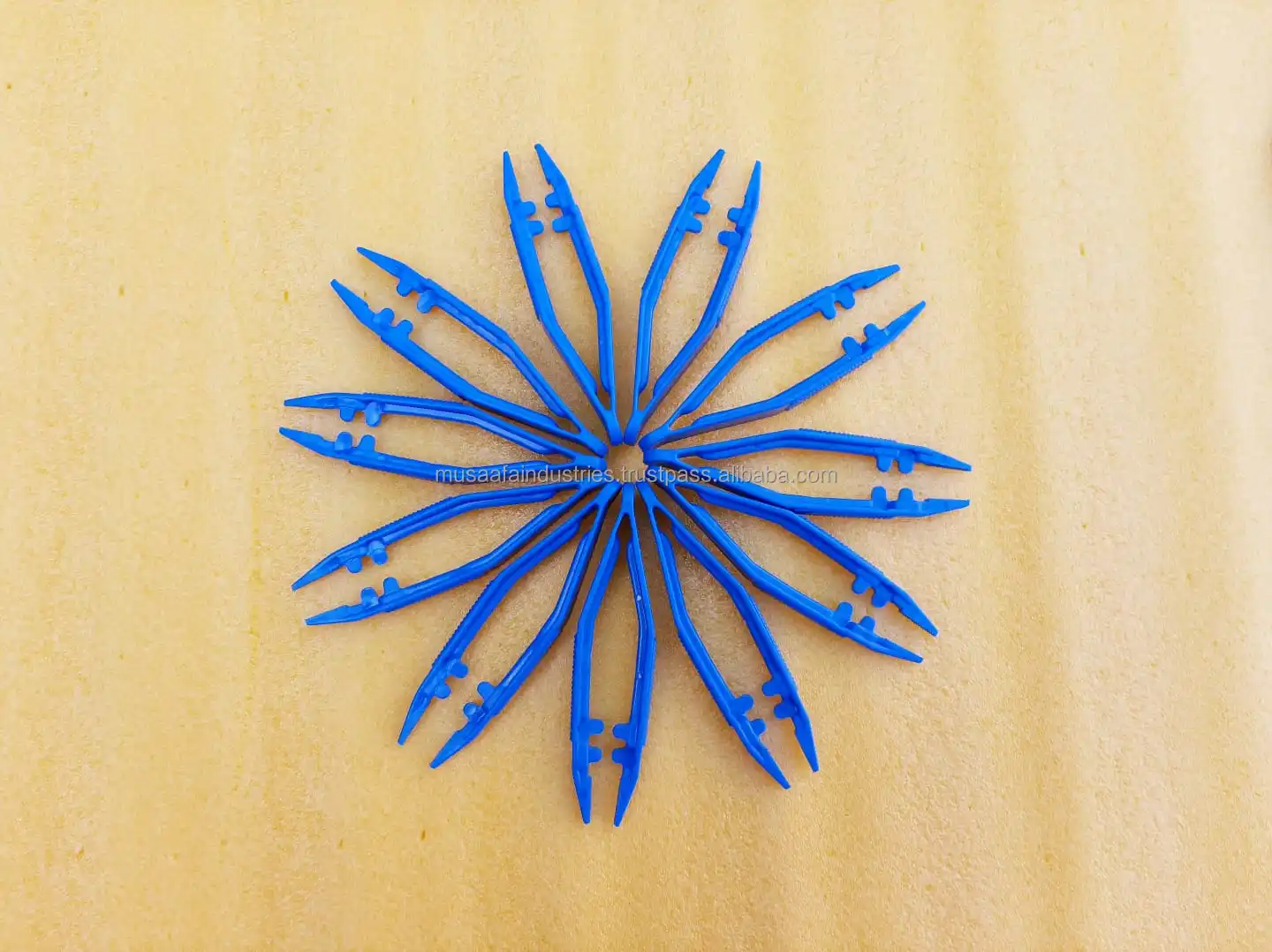 Wholesale First Aid Plastic Tweezer Forceps High Quality Disposable ...