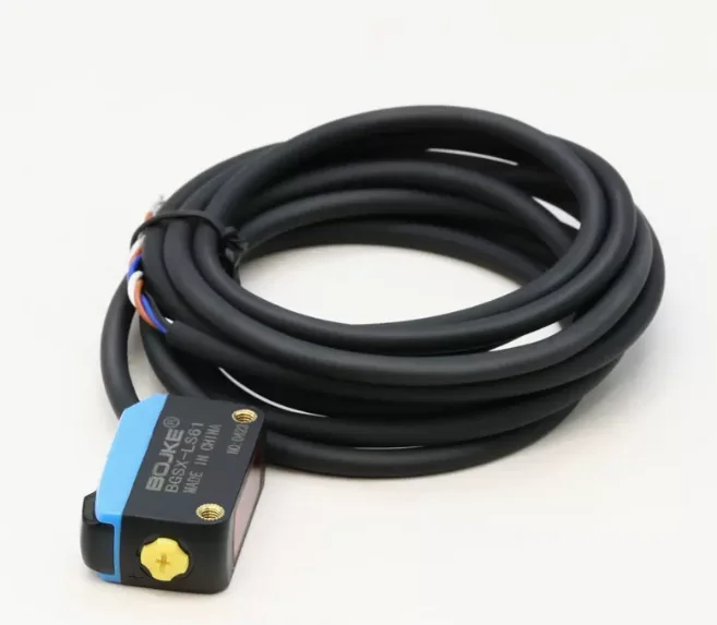 12V BGS Function Photoelectric Sensor Photocell Photo Switch with Laser ...