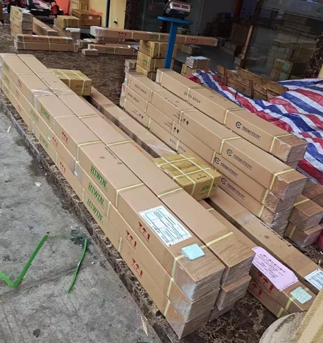 Hiwin Linear Rail Guide Hiwin Hgr15 Hgr20 Hgr25 Hgr30 Hgr 45 Hgr65 ...