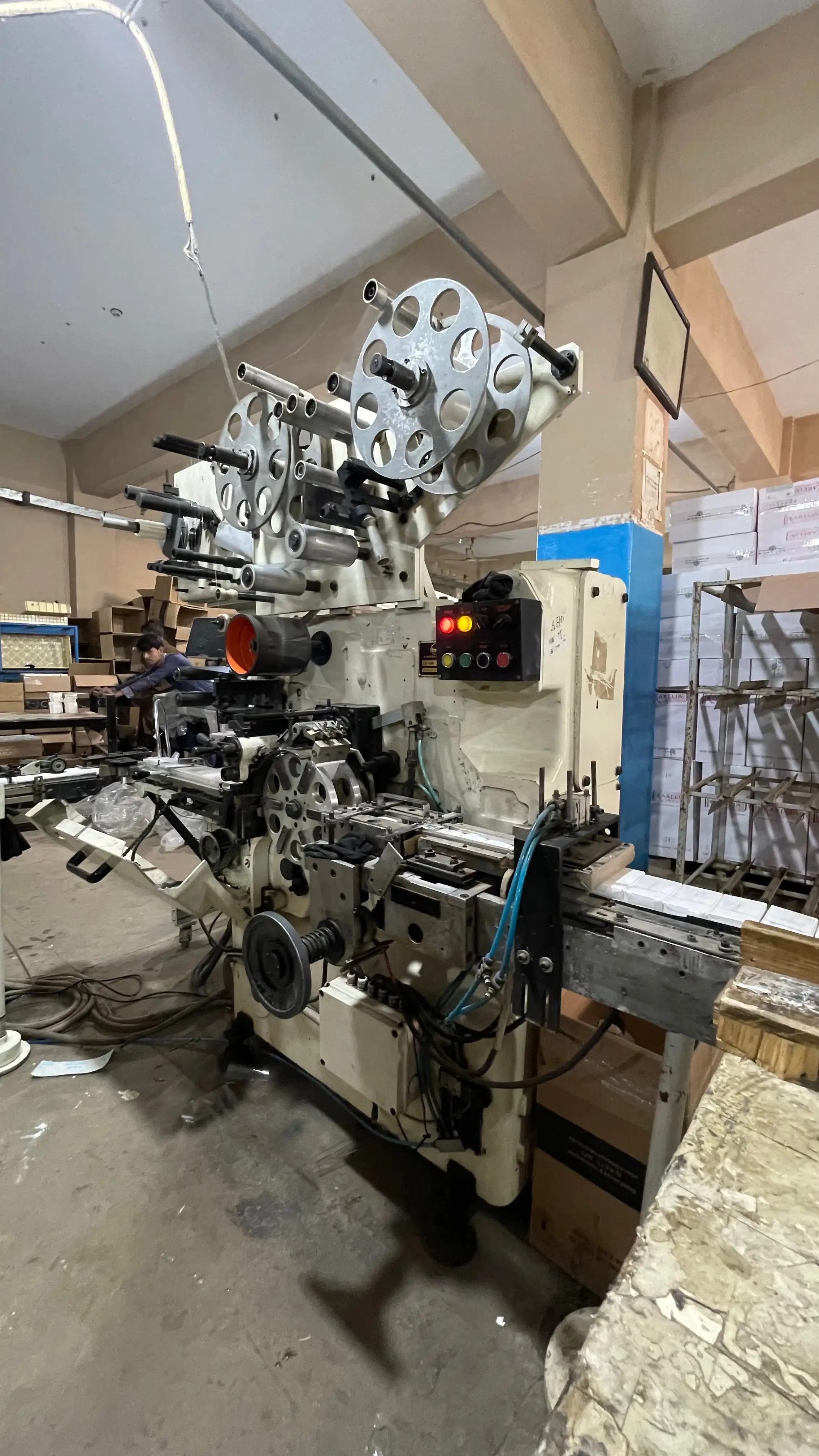 GD 4350 Electric Automatic Hard/soft Pack Wrapping Machine