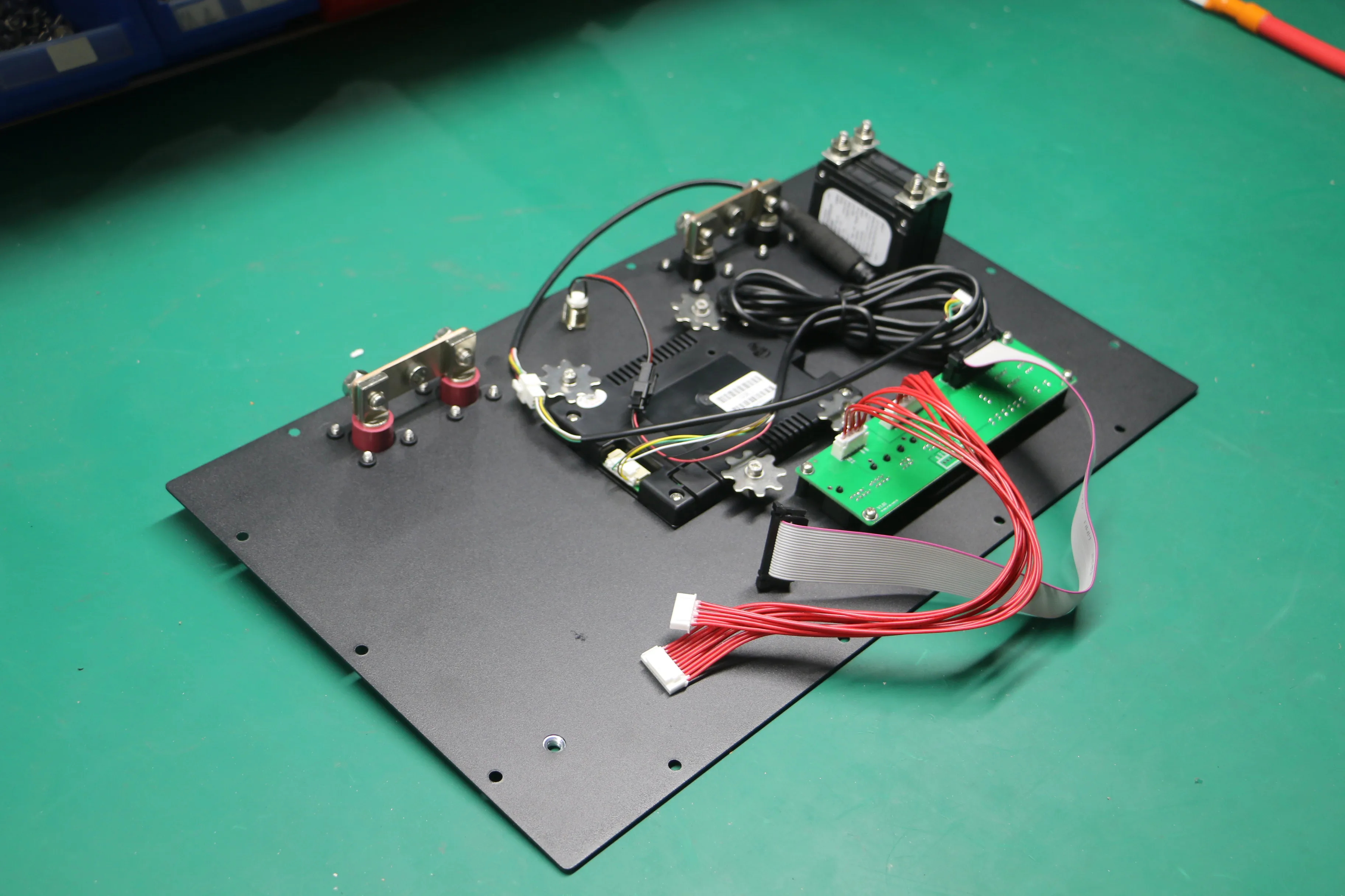 YIXIANG 48V 200A BMS LifePo4 Metal Battery Case - 280Ah/302Ah for Solar ...