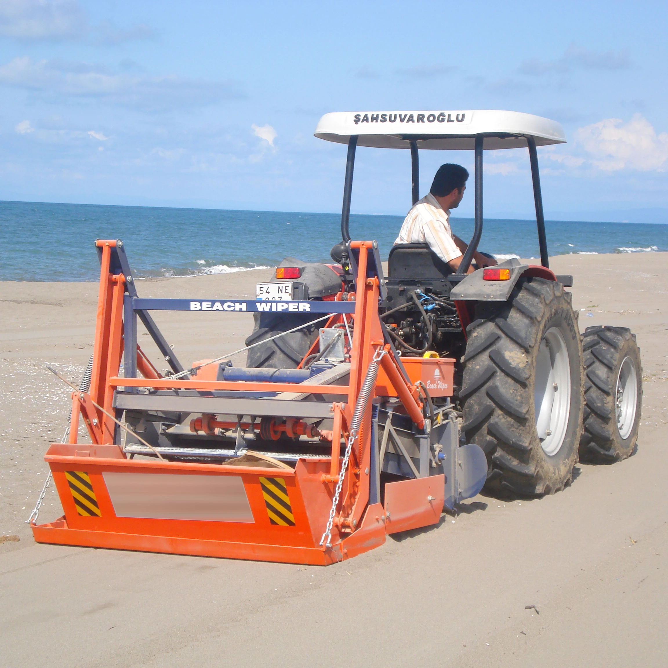 Beach Cleaner Machine Agromeks Beach Wiper Hotel Machines Farm Machine ...
