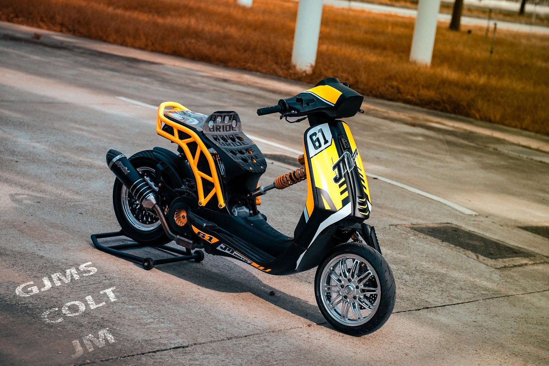 Motorcycle Modified Front Wheel Vespa With Cnc Forged Wheels Buy