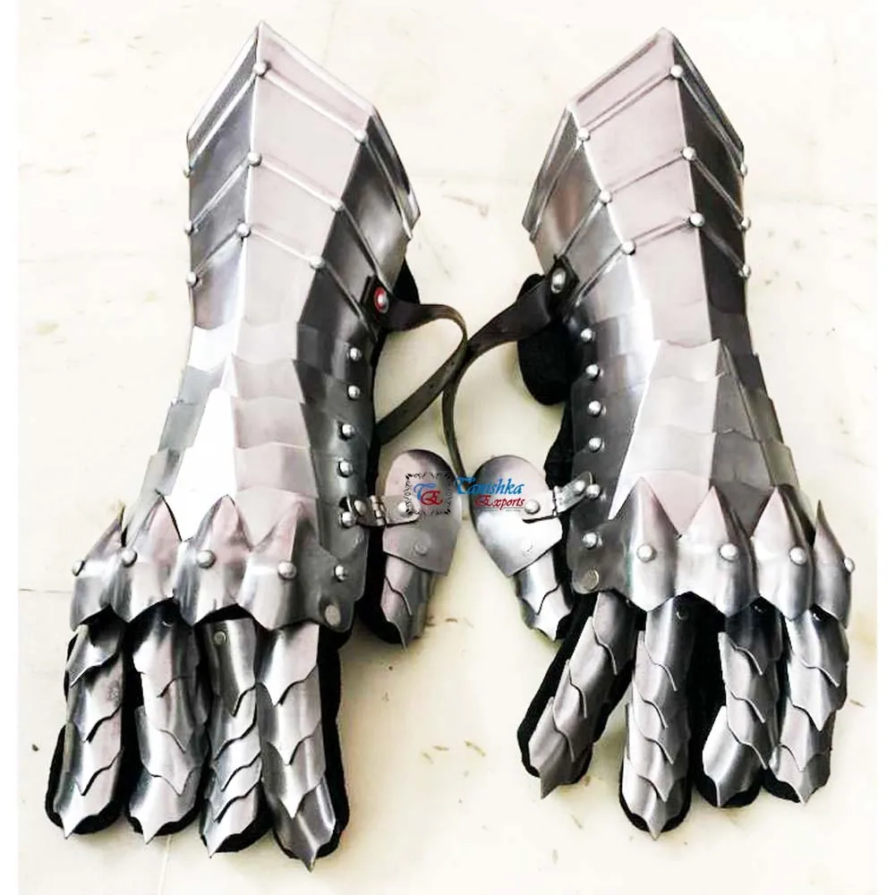 Medieval Gauntlets - Role Play & Fantasy Costumes