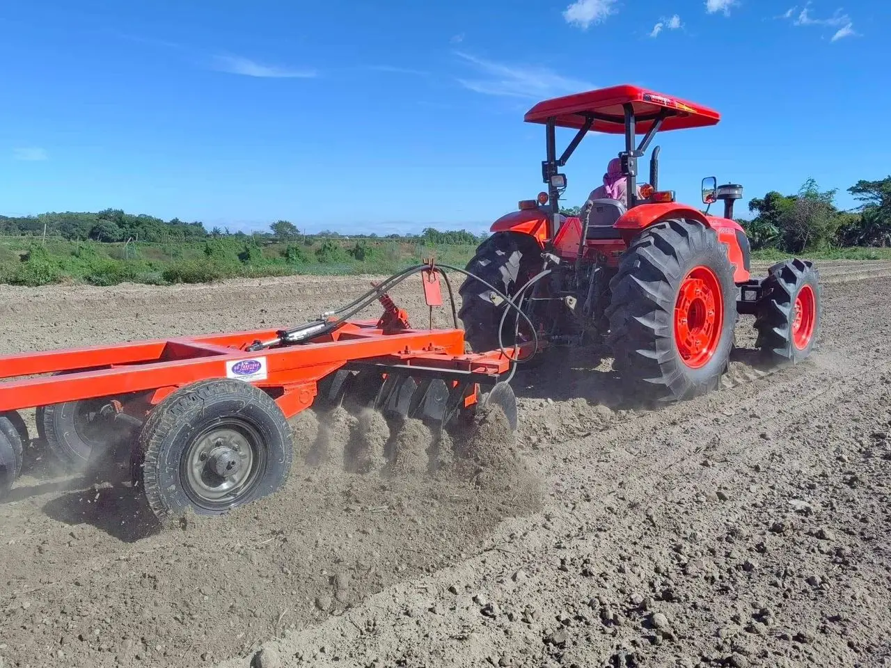 Cheap Kubota 4x4 Tractor For Agriculture M704k Tractor Farm Machine ...