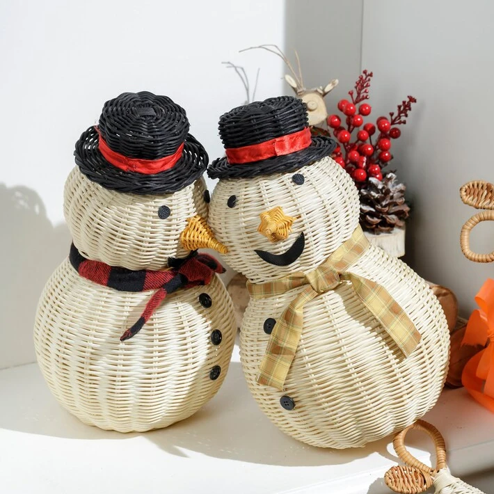 Eco-friendly Rattan Snowman Storage - Perfect for Christmas