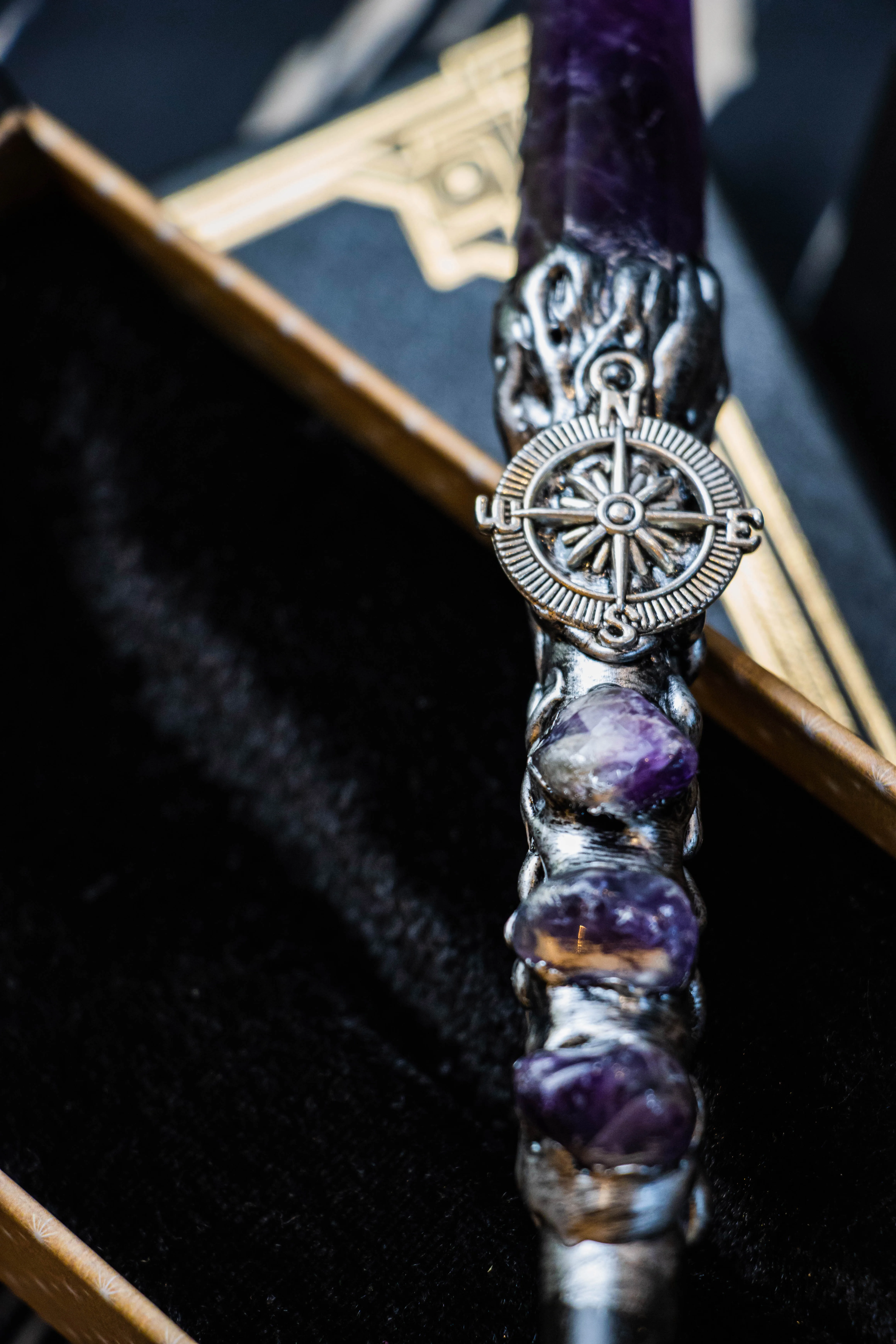 Mass Shipment Witch Cosplay And Black Magic Amethyst Silver Compass ...