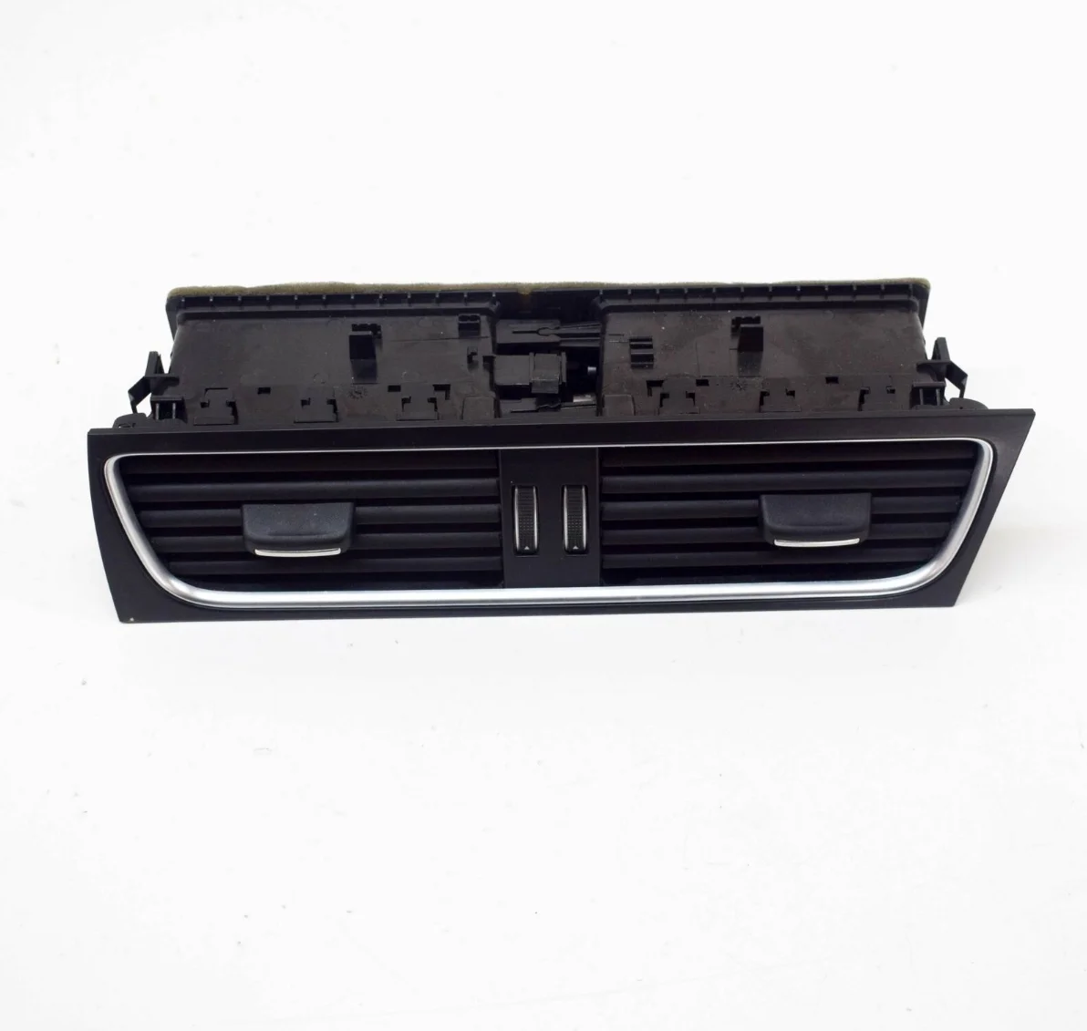 8T2820951D 8KD820951 Air conditioner outlet assembly For AUDI A4 B8 09 ...