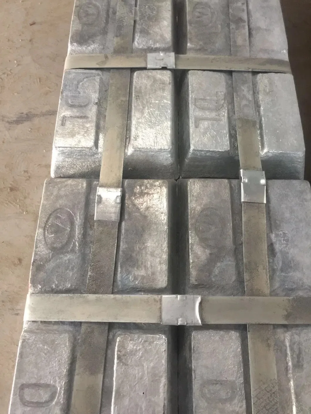 Aluminum Alloy Ingot,Aluminum A7 A8,Pure Aluminum Ingots 99.7 - Buy ...