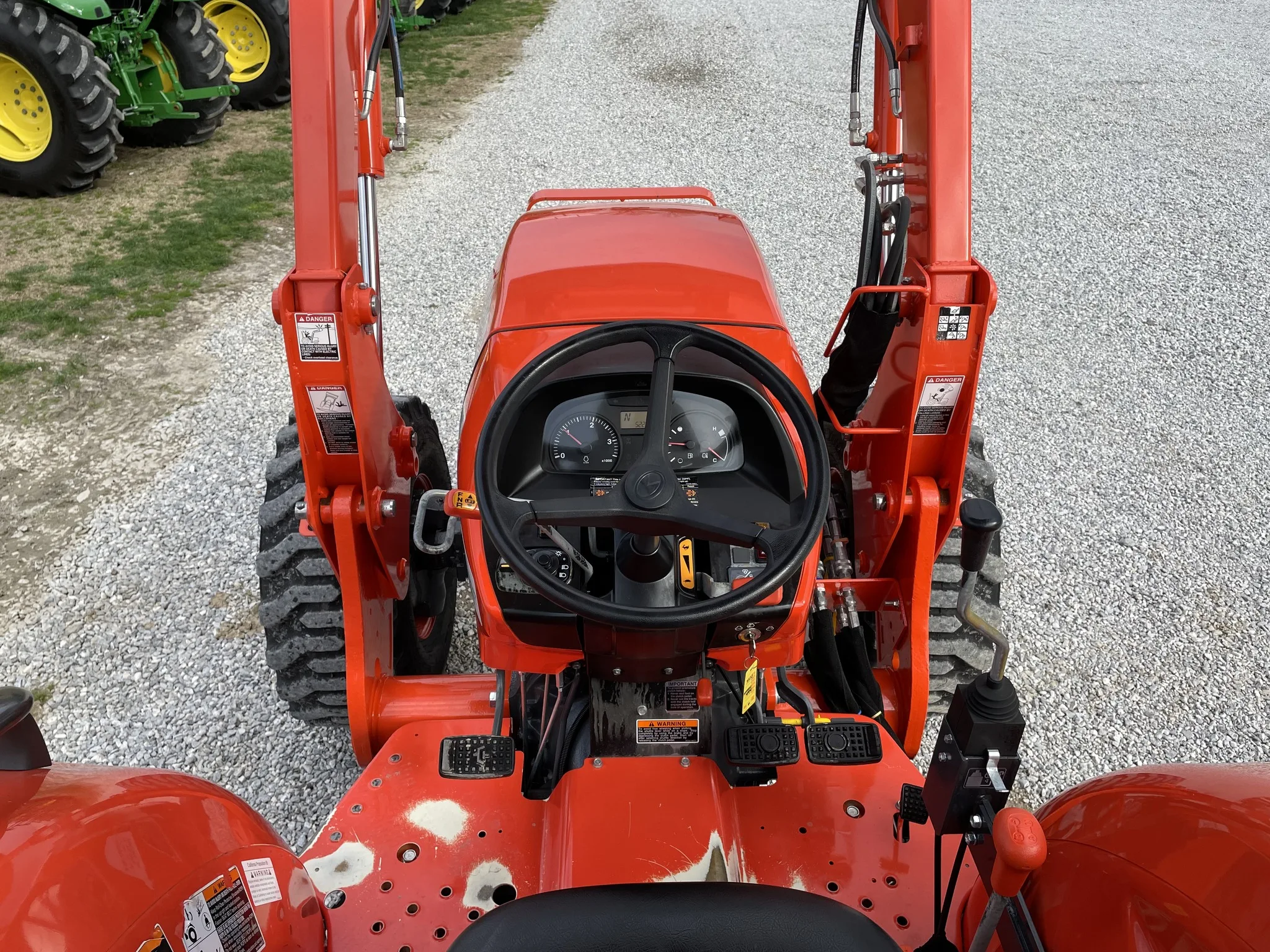 KUBOTA 4WD 2WD FARM TRACTOR L4018 - Efficient & Reliable