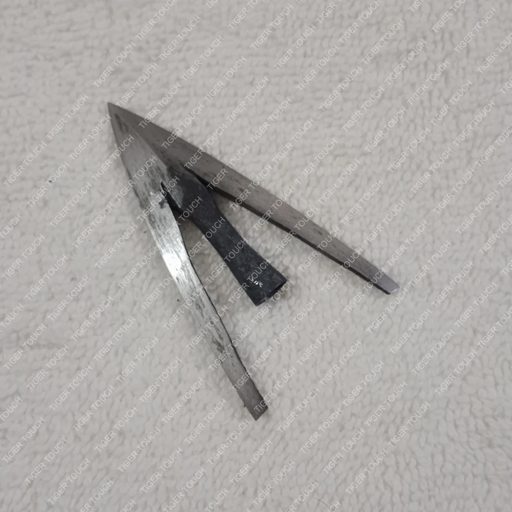 Medieval Spear Head Barbed Broadhead Arrowhead Medieval Iron Hand Forge ...