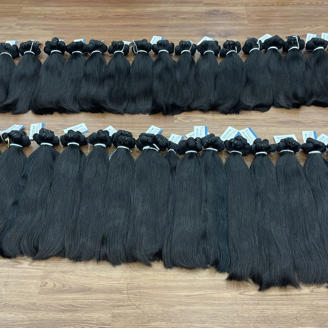 Hot Trend Ombre Color with Bouncy Curls Steamed Vietnamese Human Hair ...