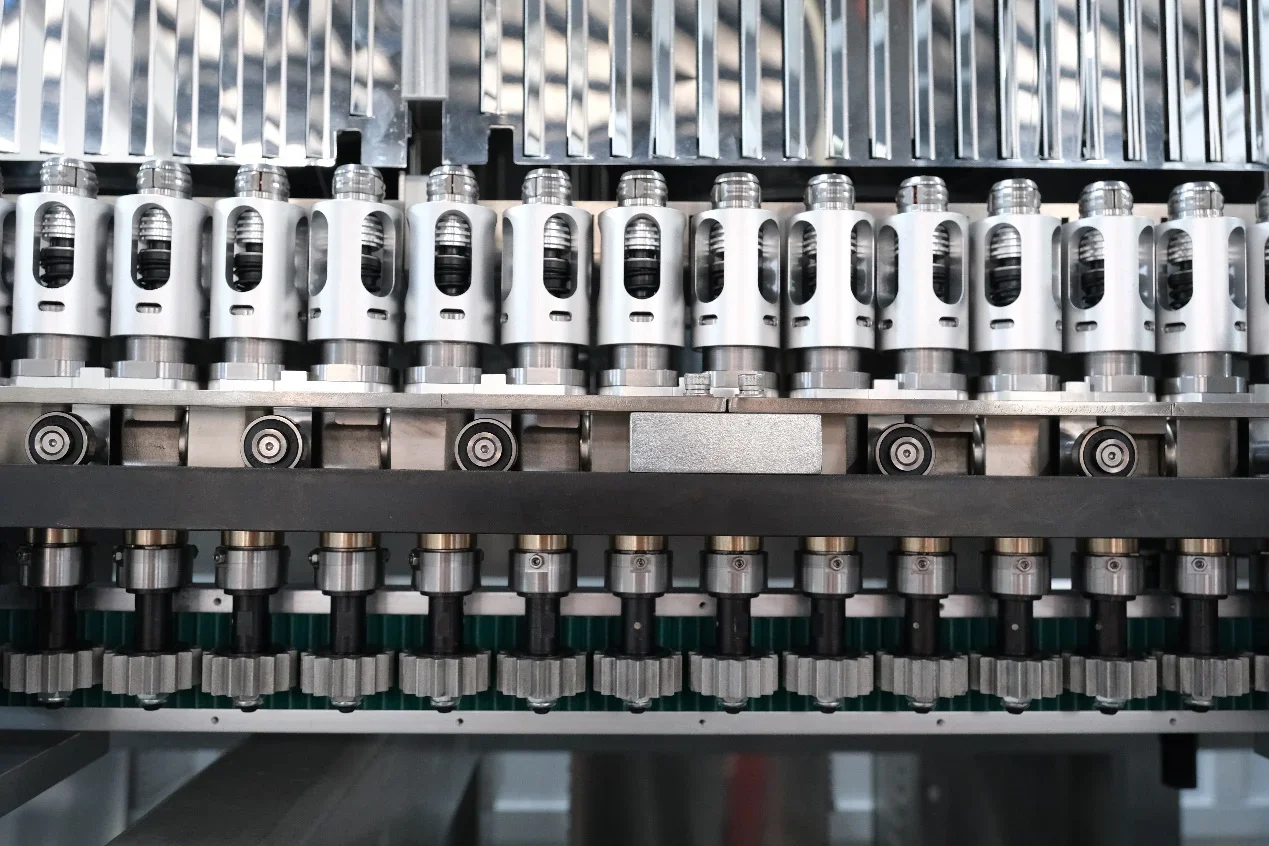 24000bph Automatic Combiblock/combibloc/combi Blowing Filling Capping ...